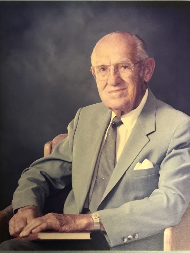 Philip P. Corboy, M.D. Memorial Award | Hawaiian Eye Foundation